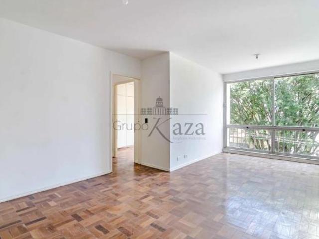 Oportunidade Apartamento Paraíso 2 Dormitórios 101m²