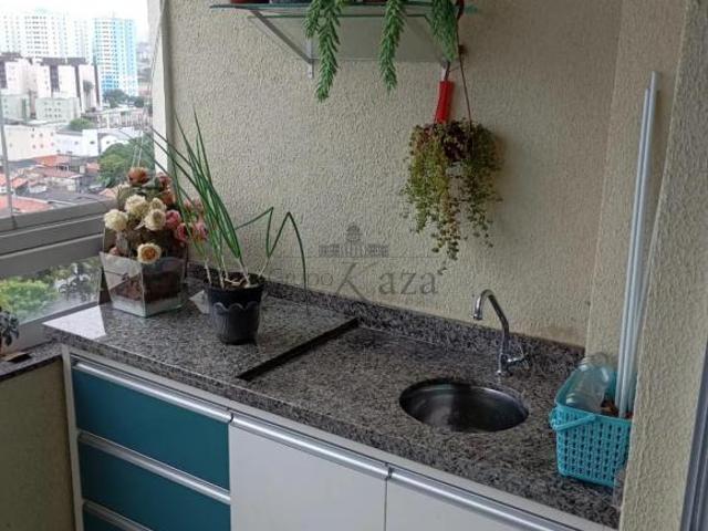 Oportunidade Apartamento Parque Industrial Terraço Parque 3 Dormitórios 80m²