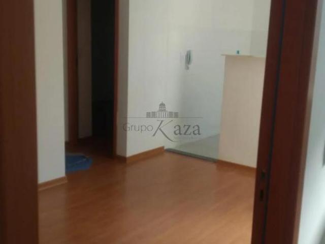 Oportunidade Apartamento Parque Interlagos Condomínio Campo das Flores 2 Dormitórios 44m²