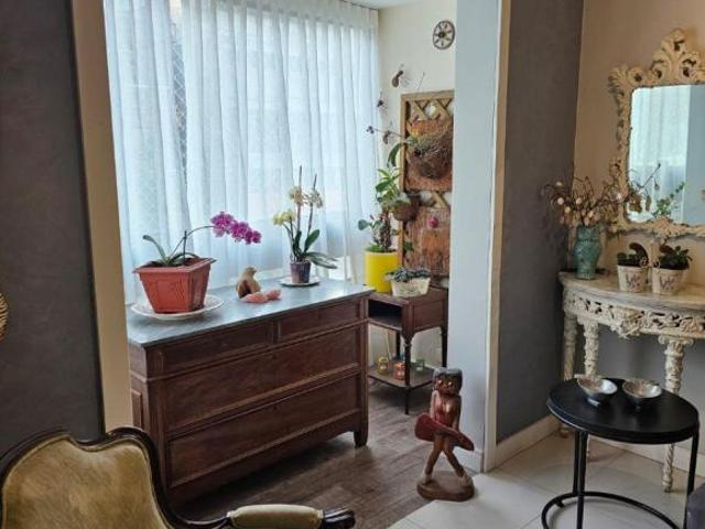 OPORTUNIDADE! APARTAMENTO REFORMADO 3 DORMITÓRIOS 1 SUÍTE VILA OLIMPIA/SP