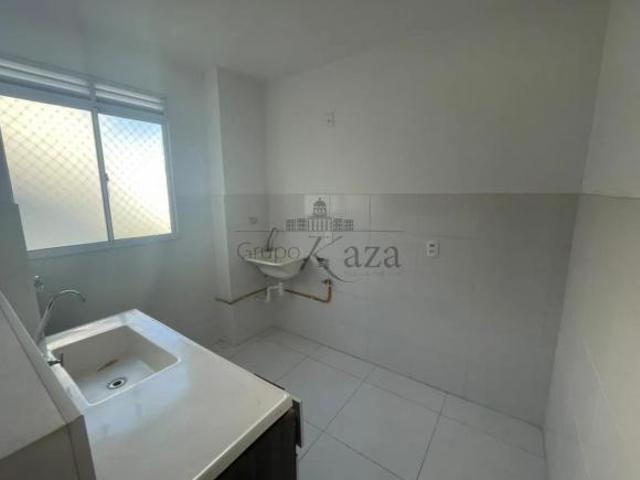 Oportunidade Apartamento Residencial Campo Di Sevilha Jardim das Cerejeiras 2 Dormitórios
