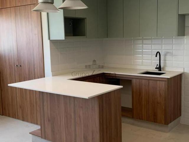 Apartamento com 2 quartos e 63 m² à venda em Urbanova