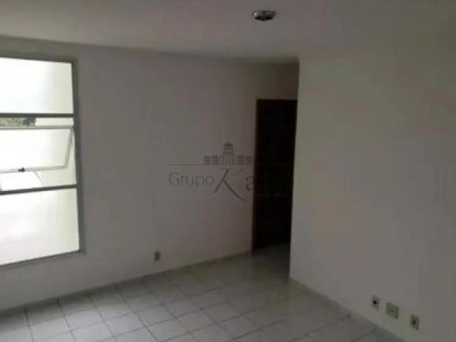 Oportunidade Apartamento Residencial das Palmeiras Vila Zizinha 2 Dormitórios 50m²