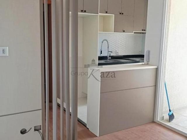 Oportunidade Apartamento Urbanova Residencial Bosque Paratehy 3 Dormitórios 65m²