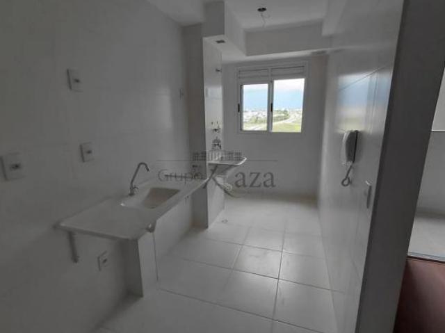 Oportunidade Apartamento Urbanova Residencial Jardins do Paratehy 2 Dormitórios 63m²