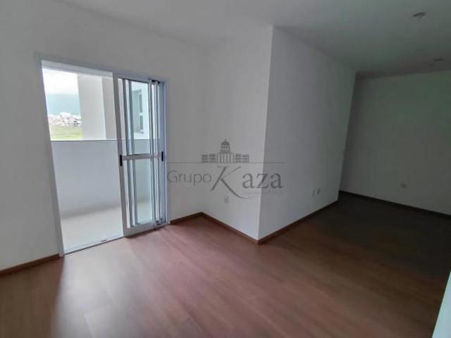 Oportunidade Apartamento Urbanova Residencial Jardins do Paratehy 2 Dormitórios 63m²