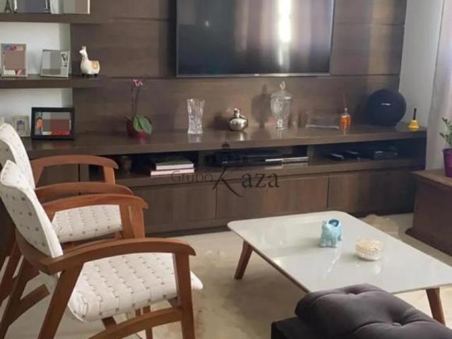 Oportunidade, Apartamento Vila Adyana, Condomínio Solar das Palmeiras, 3 Quartos, Escritório,127m