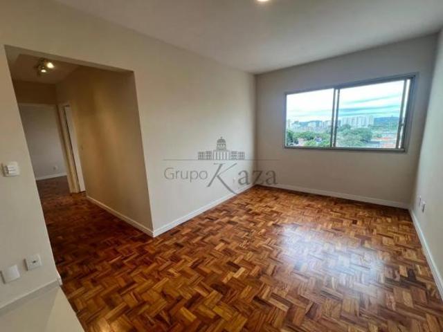 Oportunidade Apartamento Vila Adyana Residencial Sandra Marcia 2 Dormitórios 72m²