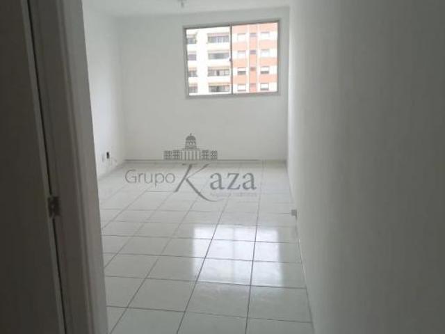 Oportunidade Apartamento Vila Adyana Residencial Vivian 3 Dormitórios 60m²