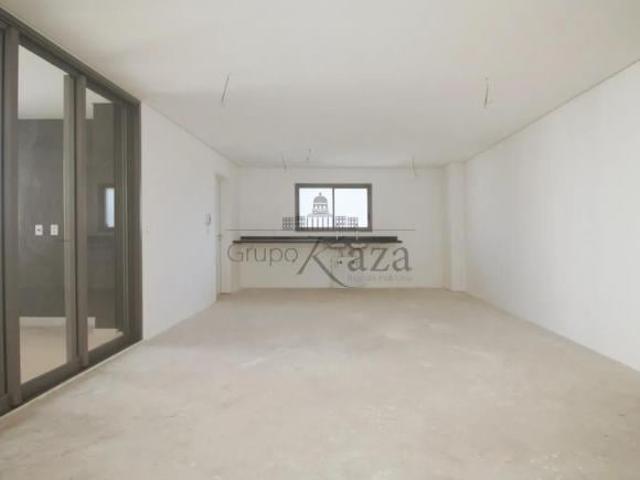 Oportunidade Apartamento Vila Nova Conceição 2 Suítes 140,15m²