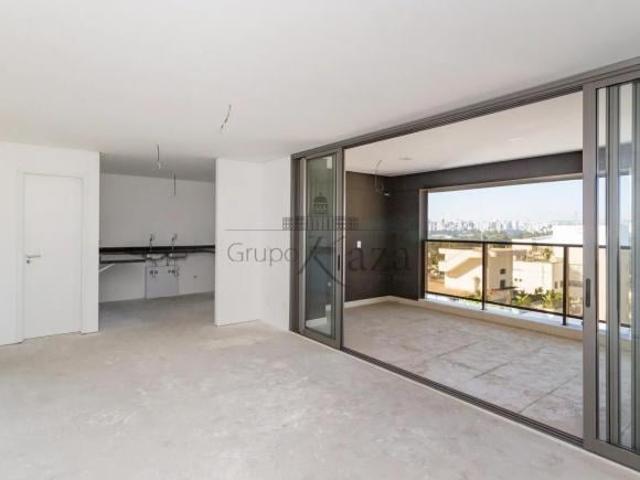 Oportunidade Apartamento Vila Nova Conceição 3 Suítes 140,15m²