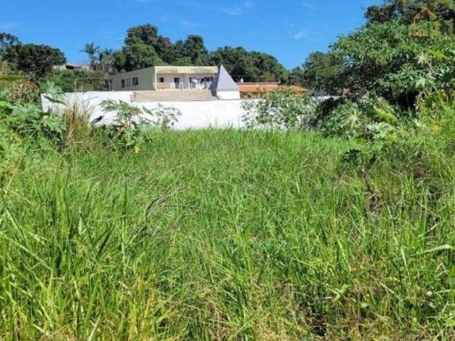 Oportunidade! Área de 377m² a venda no centro de Pinhalzinho, interior de São Paulo, com escritura