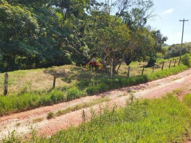 Oportunidade! Area rural a venda, escriturada, com mais de 20 mil m2! Otima localizacao no Registr