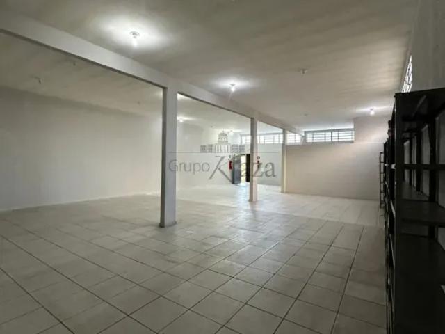 Oportunidade Galpão Comercial Jardim Satélite 550m²
