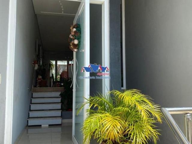 Oportunidade Gênesis 1 Alphaville 250 m2, 4 dorms, piscina