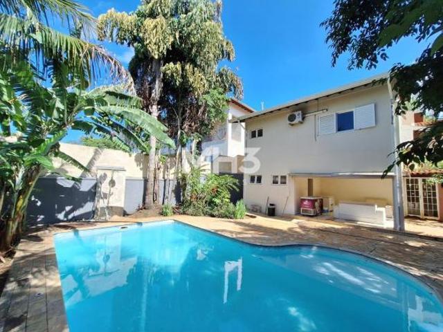 Oportunidade de casa à venda com 4 quartos, piscina no San Conrado