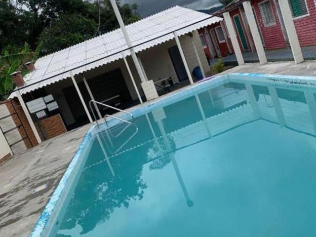 Oportunidade de casa em condomínio na cidade de Itanhaém com um valor que cabe no bolso