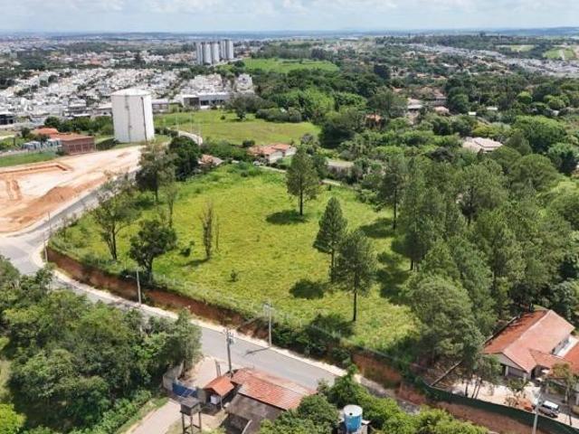 OPORTUNIDADE DE ÁREA DE 10 MIL METROS EM LOCALIZAÇÃO PRIVILEGIADA