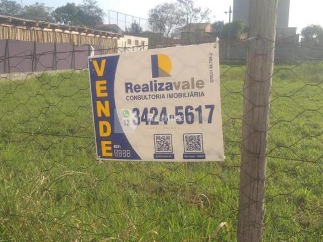 Oportunidade de área para fins comercial ou residencial, em exceleten localização