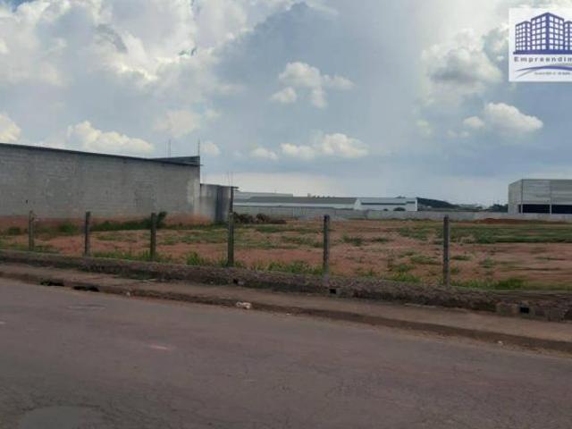 Oportunidade de Investimento na Área Industrial em Arujá!