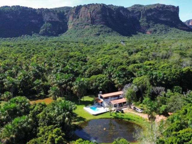 Oportunidade de Investimento Belíssima Pousada à Venda de porteira fechada por apenas R$ 2.300.000