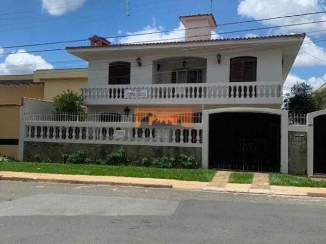Oportunidade de Investimento em Terreno de 525m² com Casa Sólida em Santa Genebra 02, Região Central