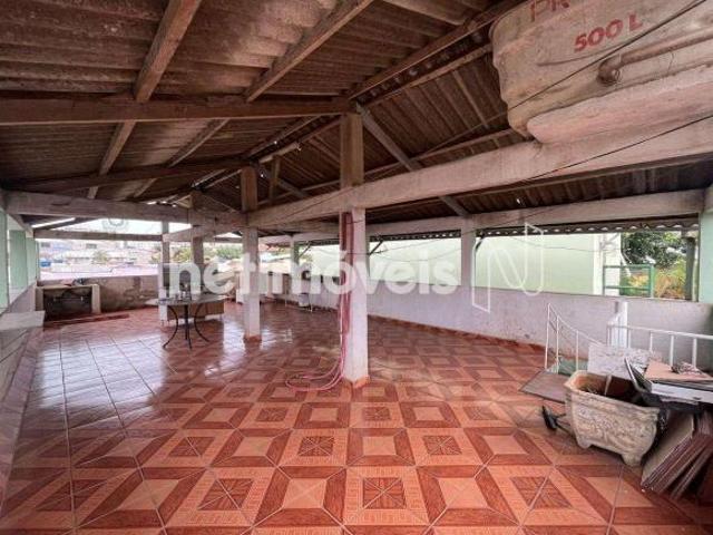 Oportunidade de Investimento: Lote com 04 Casas Próximo à Pampulha!