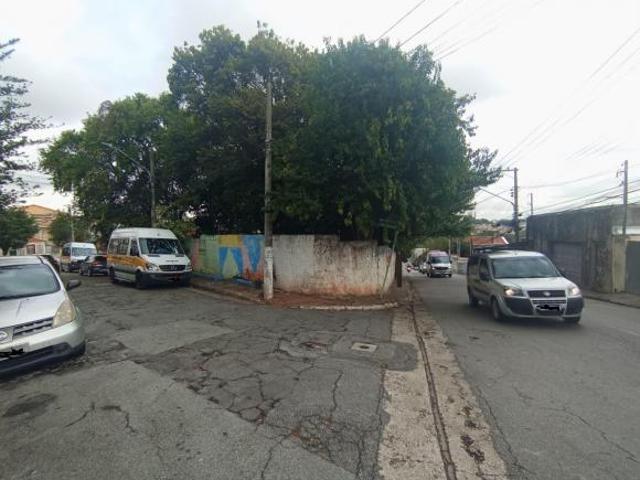 OPORTUNIDADE DE INVESTIMENTO * TERRENO COM ÓTIMA LOCALIZAÇÃO