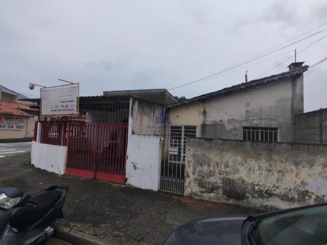 OPORTUNIDADE DE INVESTIMENTO 2 CASAS E PONTO DE COMÉRCIO/ PARQUE AEROPORTO