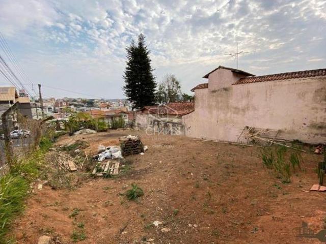 Oportunidade de Lote de Esquina – Próximo ao Centro de Conselheiro Lafaiete!