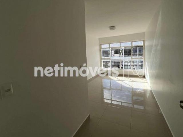 Oportunidade de Sala Comercial bem localizada!