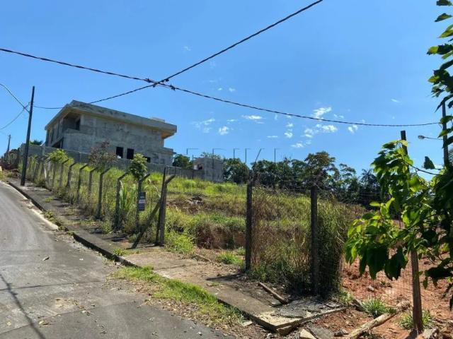 Oportunidade de Terreno no Bairro Vila Lenzi