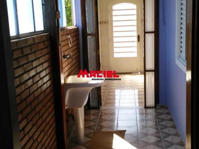 Oportunidade, duas casas de otima qualidade