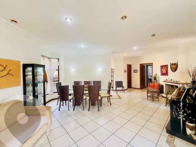 Oportunidade em Condomínio Fechado ? Residencial Vila Verde