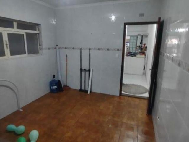 Oportunidade em Campo Grande Jardim Sabará! Sobrado com 3 Dormitórios e Ótima Localização