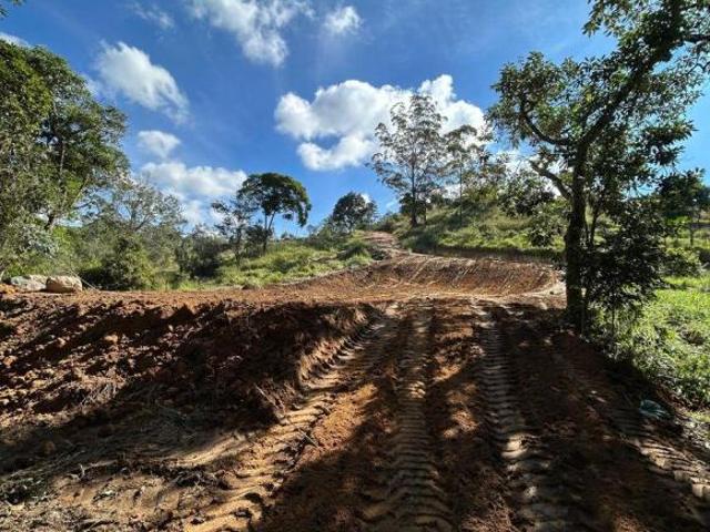 Oportunidade em Área Alta com 1.000m² e Forte Potencial de Valorização