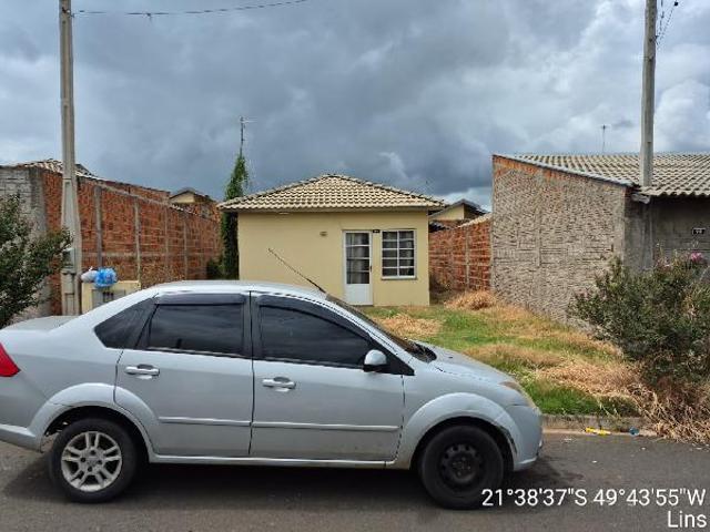 Oportunidade em destaque — Casa no Conjunto Habitacional Francisco Jos, Lins SP, Nº 100, 2 quartos, 180m² | Licitação Aberta