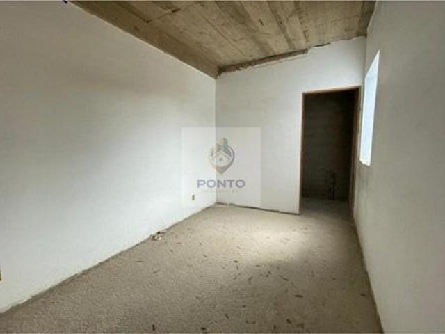 OPORTUNIDADE EM EXCELENTE LOCALIZAÇÃO – CASA PARTE SUPERIOR ✨