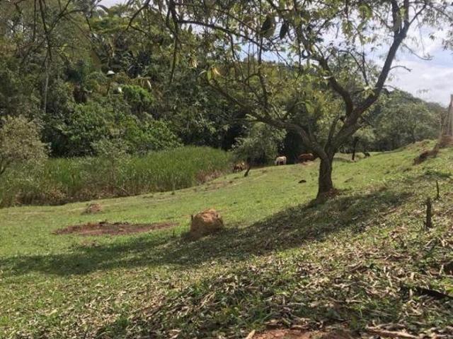 Oportunidade em Santa Isabel, bairro pouso alegre. Terreno de 2.000m² com Vista Privilegiada