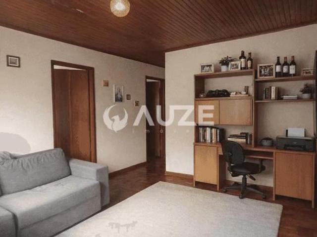 OPORTUNIDADE ESTRATÉGICA NO ORLEANS Terreno 12x31 com Casa Averbada
