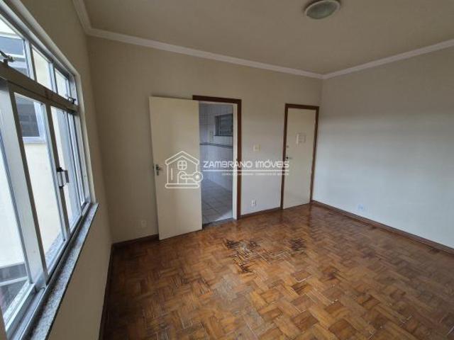OPORTUNIDADE! EXCELENTE APARTAMENTO 3 QUARTOS RUA SANTOS DUMONT GRANBERY ÁREA CENTRAL JUIZ DE FORA