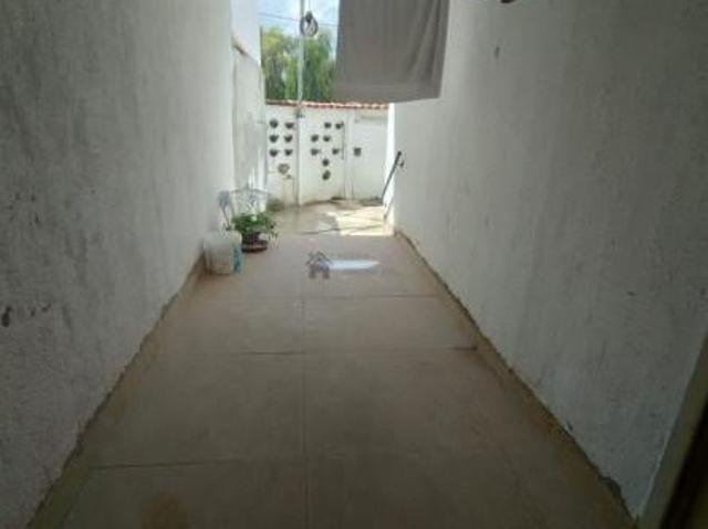 OPORTUNIDADE! EXCELENTE CASA A VENDA LOCALIZADA NO BAIRRO GRANJA VERDE