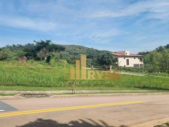 Oportunidade! Excelente terreno com 856,23m² em frente a mata e próximo a m área de lazer, localiz