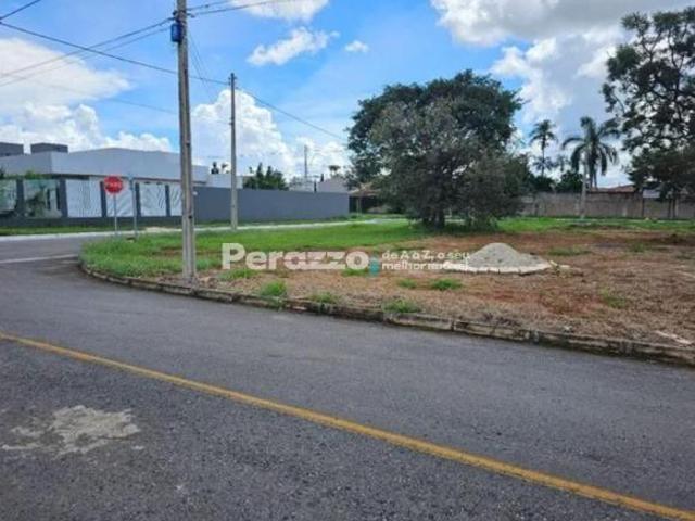 OPORTUNIDADE! Excelente Terreno no Jardim Botânico III por R$1.200.000,00
