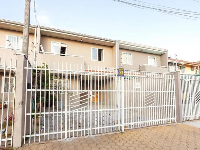 OPORTUNIDADE EXCLUSIVA: Sobrado com Quintal no Residencial Grecia – Novo Mundo