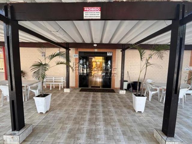 Oportunidade kitnet, á 500 metros da praia!