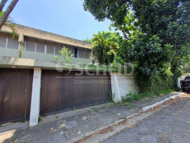Oportunidade Imperdível ? Terreno com Casa Antiga na Rua Fechada na Vila de Santo Amaro