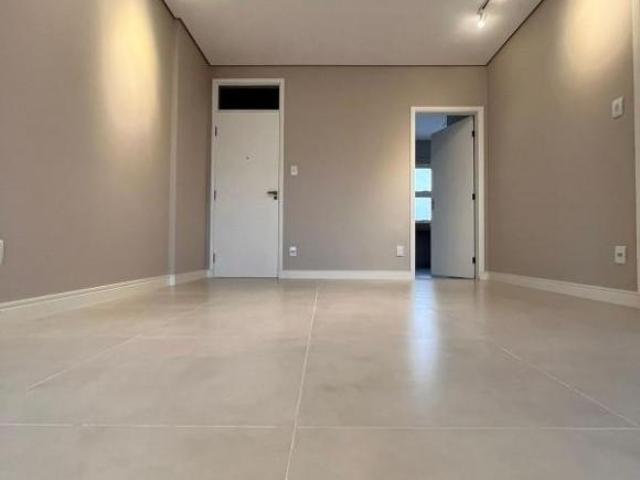Oportunidade imperdível: Apartamento à venda em Cuiabá MT, Goiabeiras 3 quartos, 1 suíte, sala, 2