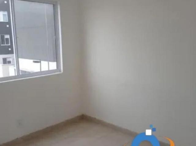 Oportunidade imperdível! Apartamento à venda em Campo Largo PR, Jardim Itaqui. 2 quartos, sala, banh