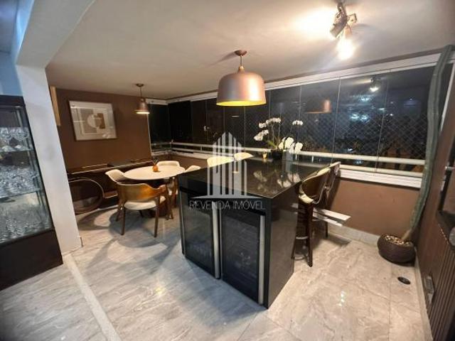 Oportunidade imperdível! Apartamento no Condomínio Villa Amalfi de luxo com 4 quartos e 3 suítes no